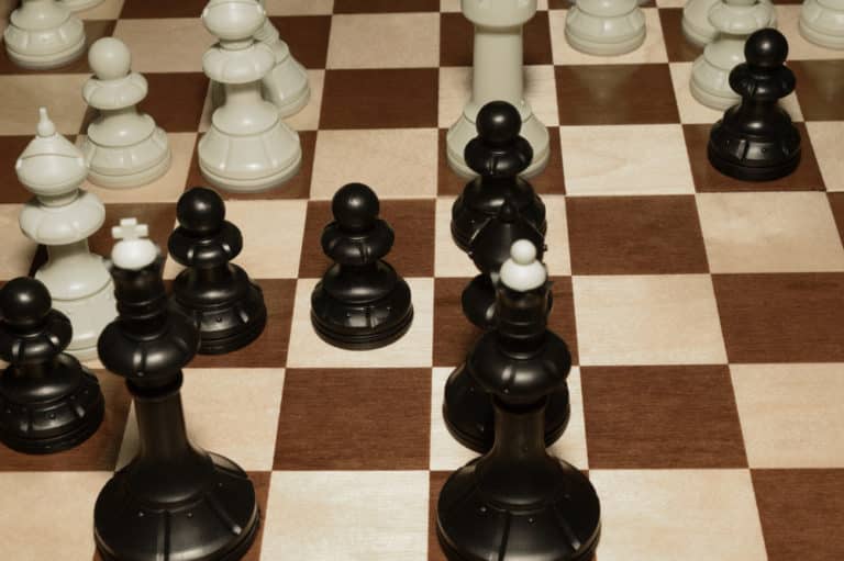 Chess Endgame Guide : Famous Checkmates - Chess Game Strategies