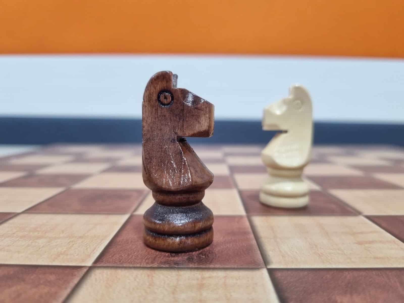 Tactical vs. Positional Strategy In Chess - Chess Game Strategies