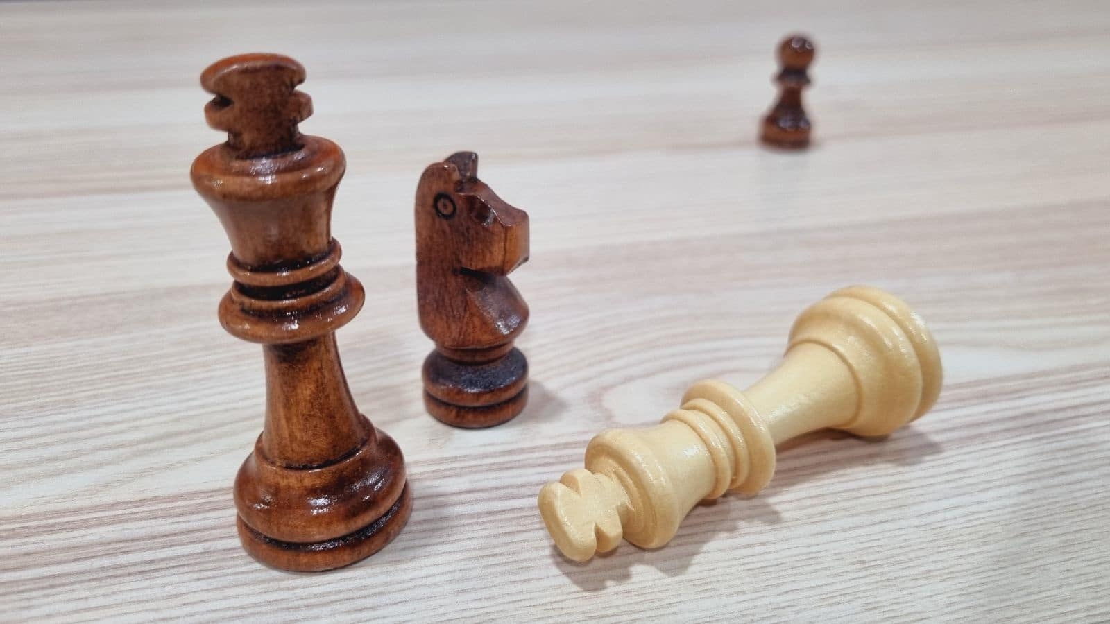 Help! Why Am I So Bad At Chess? - Chess Game Strategies